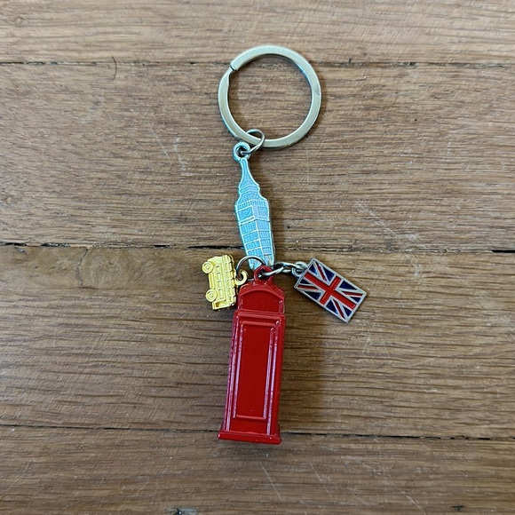 Vintage | Accessories | New Vintage London Big Ben Union Jack Phone ...